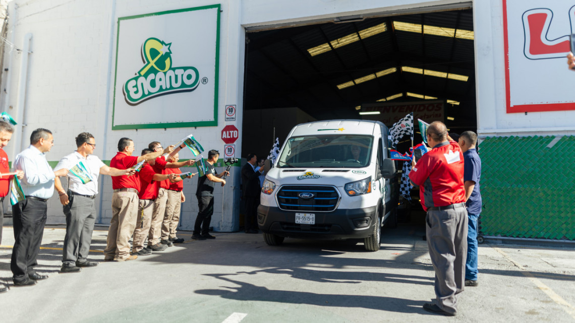 BYDSA renueva flotilla de distribución con 75 camionetas eléctricas