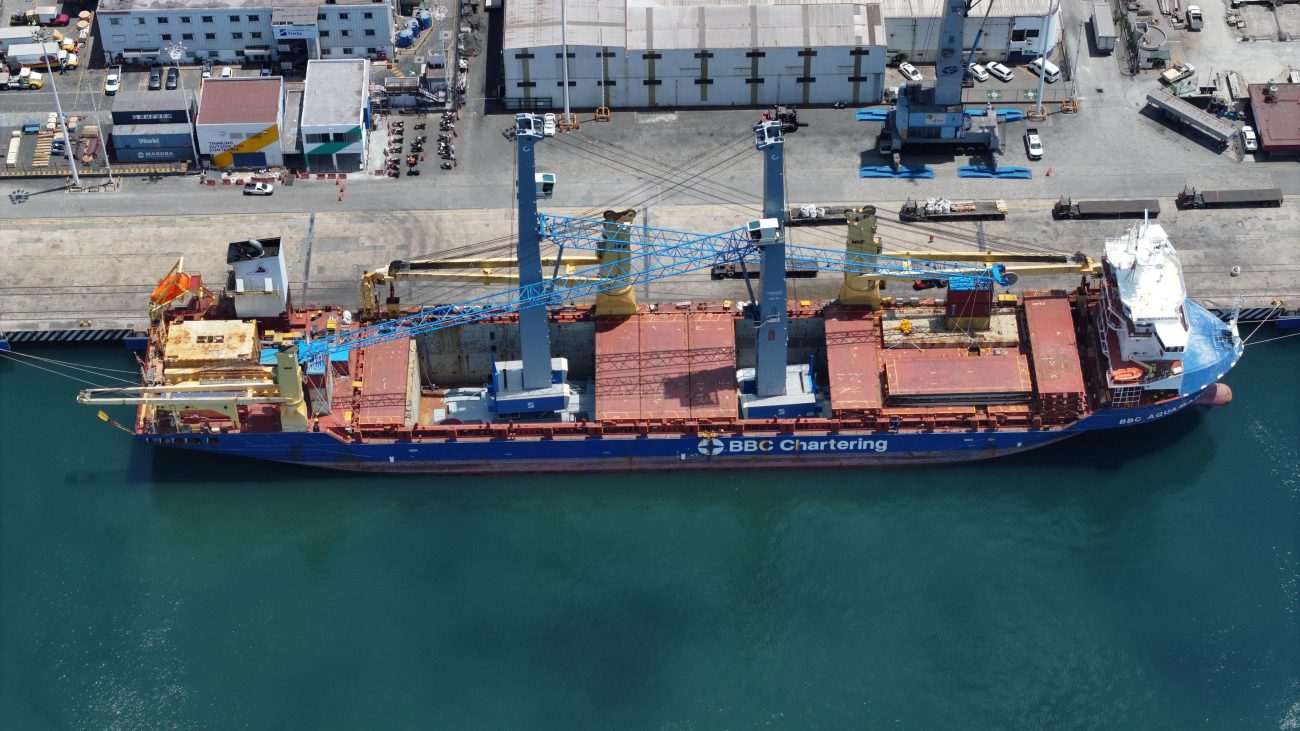 Nuevas grúas elevan eficiencia operativa en terminal de Hutchison Ports ...